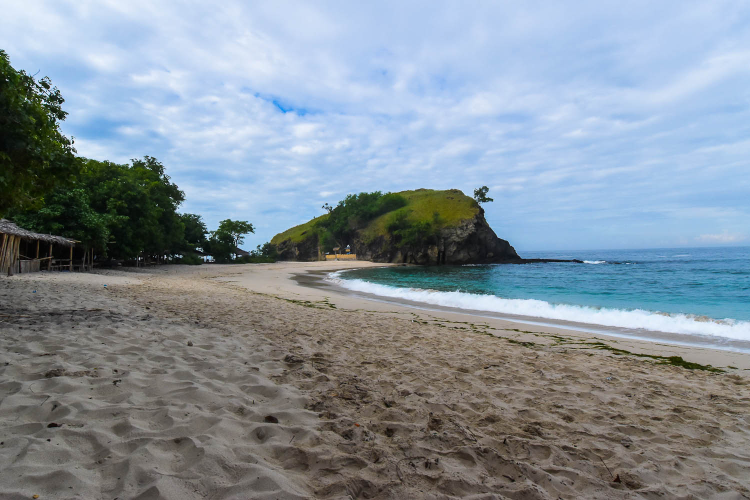 Pantai Koka, Surga Kecil di Timur Indonesia | Potret123.com | Let Your ...